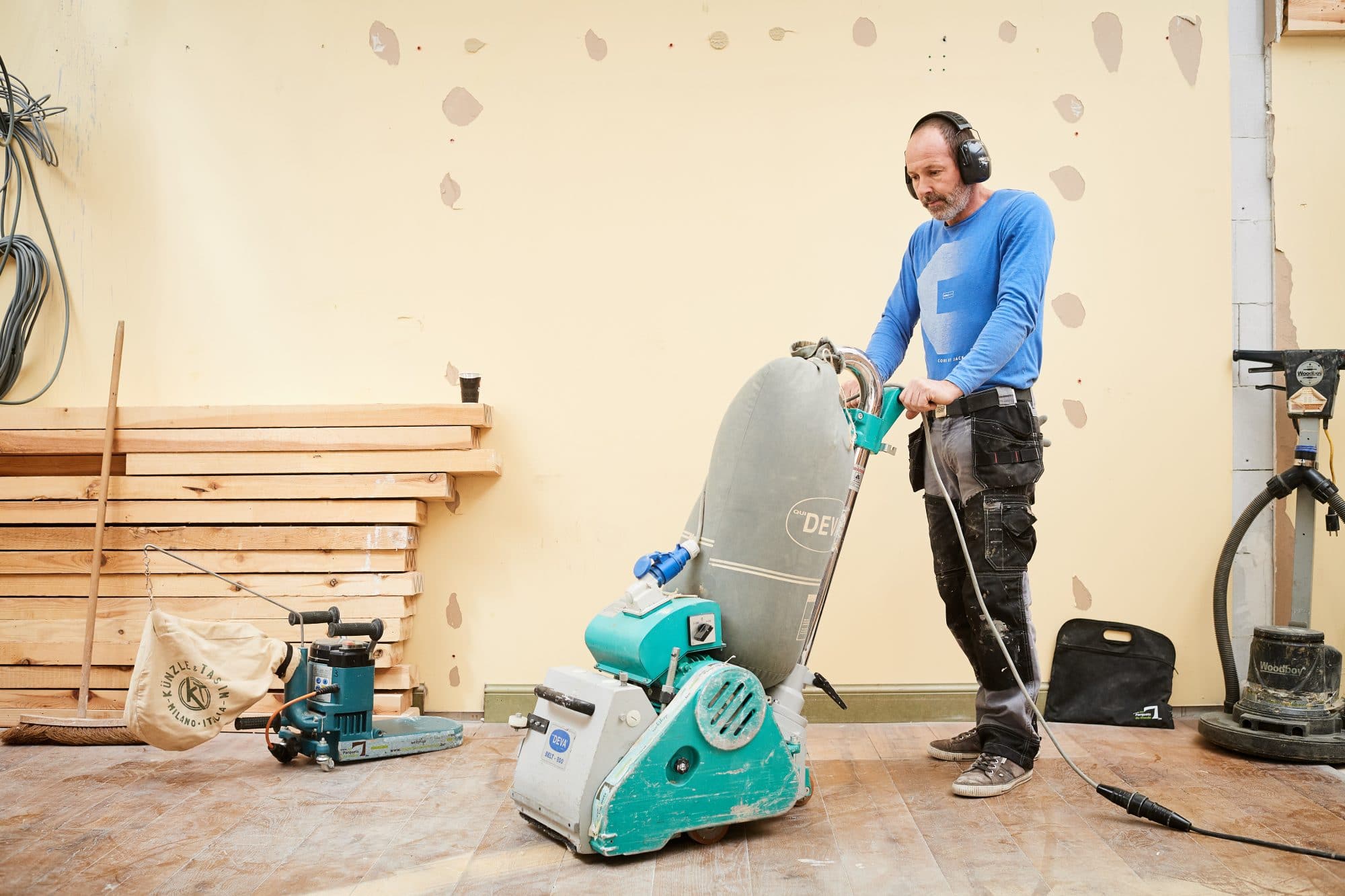 Nos conseils pour louer et bien utiliser une ponceuse de parquets